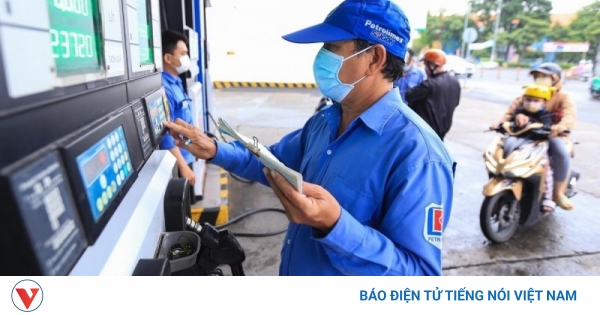 Không có hóa đơn điện tử, cửa hàng xăng dầu phải đóng cửa